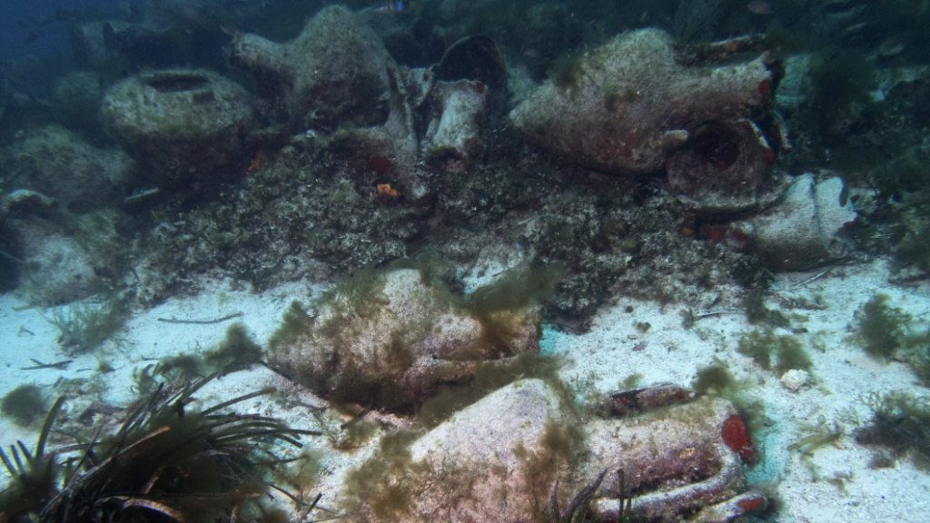 Ancient Greek shipwreck now open to divers - TA NEA | 3XY Radio Hellas Ancient Greek shipwreck now open to divers - TA NEA | 3XY Radio Hellas